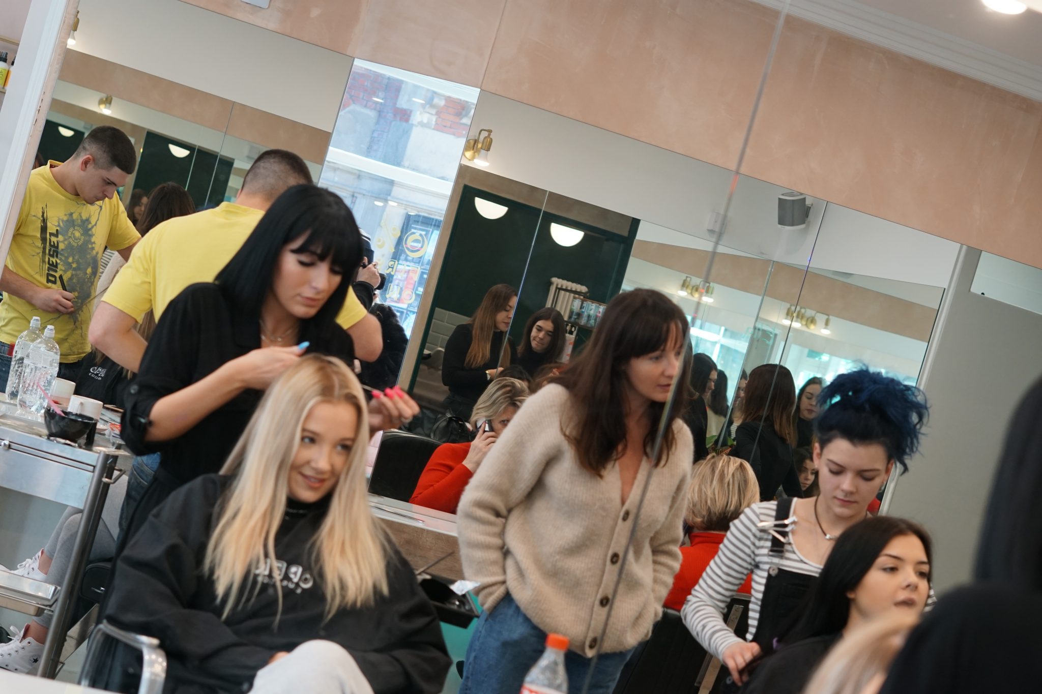 APPRENTICESHIPS - Open Hairdressing